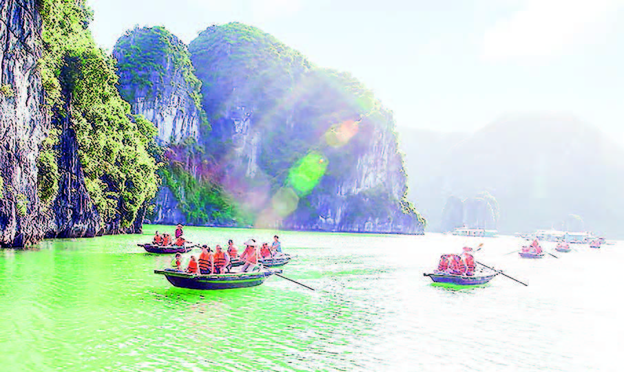 Heading to Lush Bay, a Breathtaking Cave and the Land of Pearl 1 | Myanmar Digital News